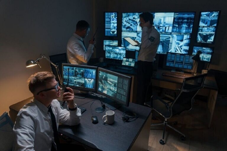 What is a security control room? How to design it? - Control Room Consoles